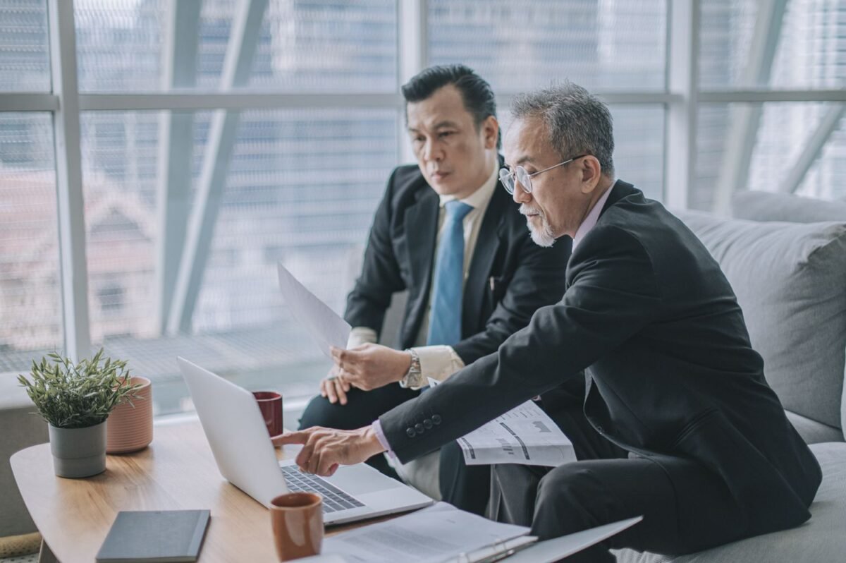 Understanding Zero-Coupon Convertible Bonds: Features, Risks, and ...